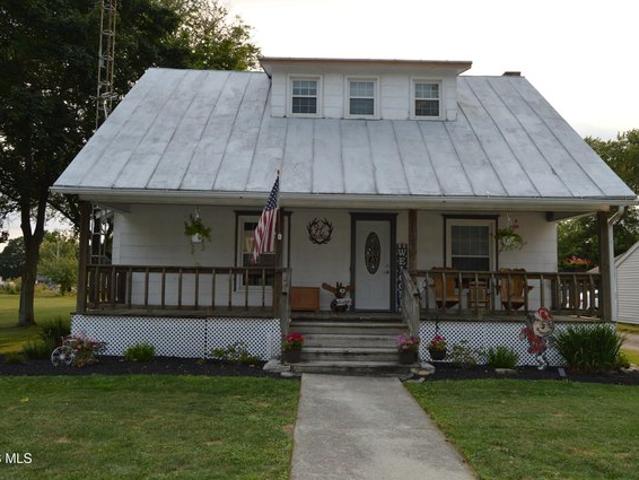 218 S Main St, Rawson, OH 45881