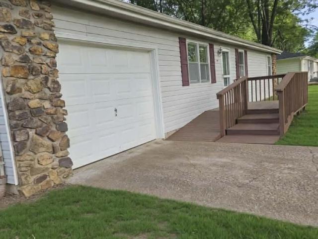 218 Schultz Street