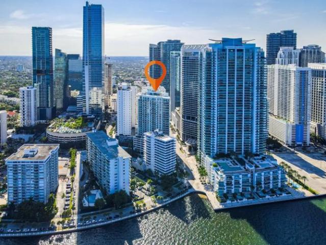 218 SE 14th St #1904, Miami, FL 33131