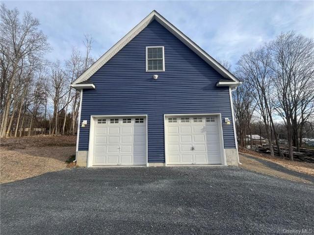 218 Shoddy Hollow Road