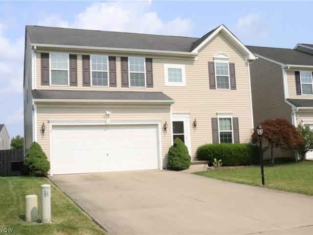 218 Stone Ridge Way, Berea, OH 44017