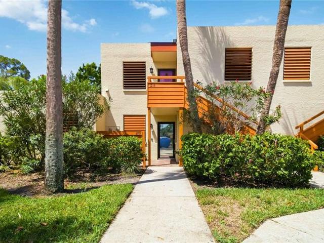 218 Pineneedle Dr Unit 218, Bradenton, FL 34210