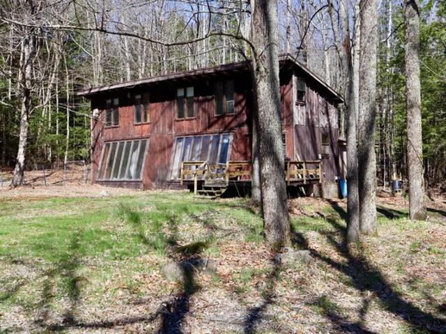 218 Plummer Rd, Richmond, ME 04357