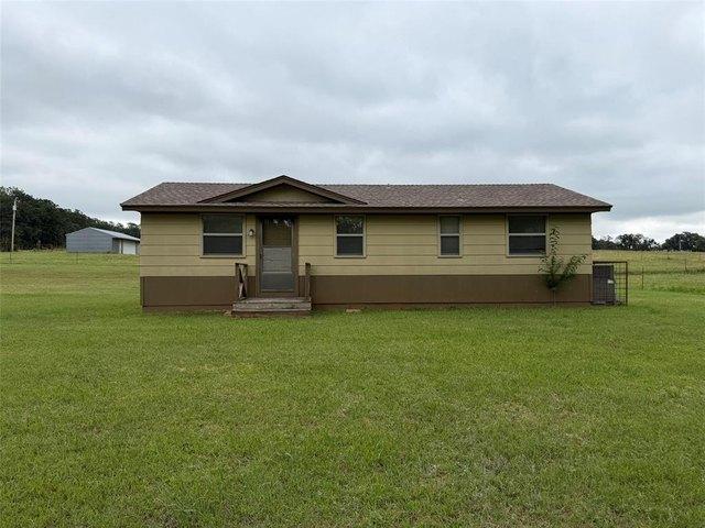 218 Quail Hollow Dr, Blanchard, OK 73010