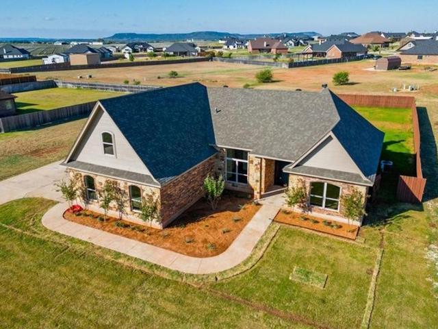 218 Rising Star Dr, Abilene, TX 79606