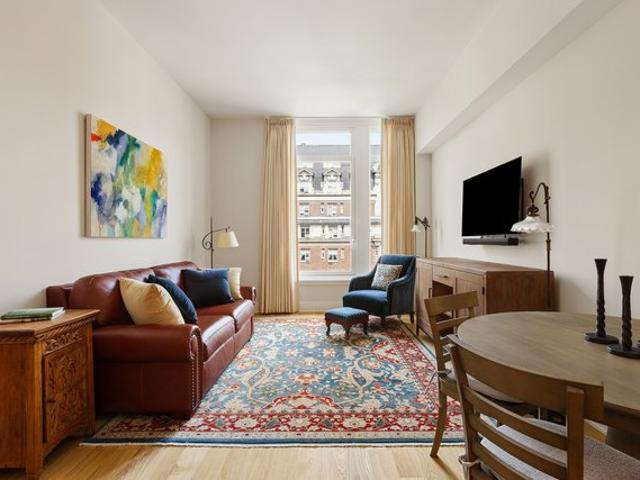 218 W 103rd St Apt 9D, New York, NY 10025