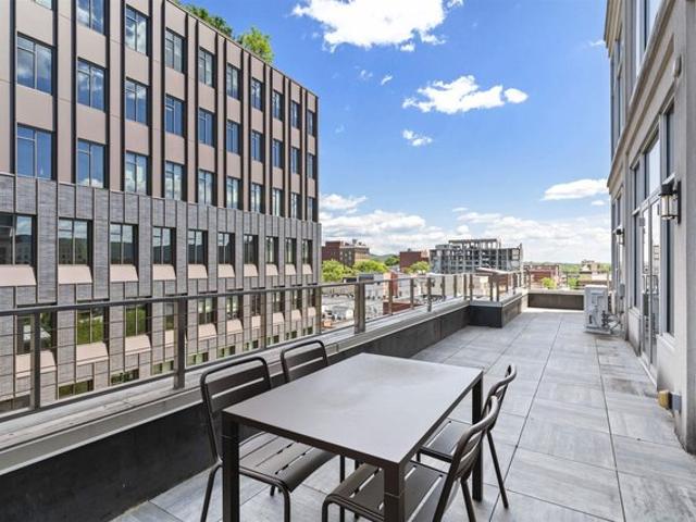 218 W Water St Unit 601, Charlottesville, VA 22902