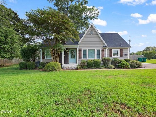 218 W Church Ave, Medina, TN 38355
