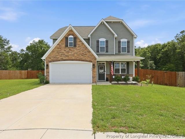 218 Woodsrun St, Raeford, NC 28376