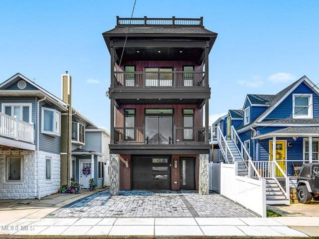 218 Webster Ave, Seaside Heights, NJ 08751