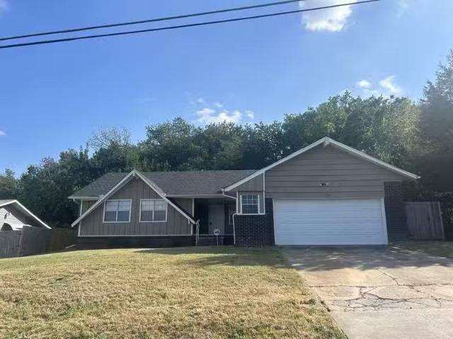 218 West Apache St. Tulsa OK 74106 218 W Apache St