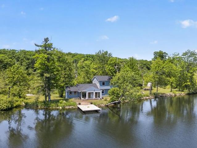 218 Westside Dr, Ballston Lake, NY 12019