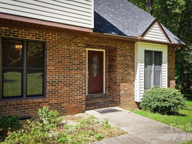 218 Westwood Drive