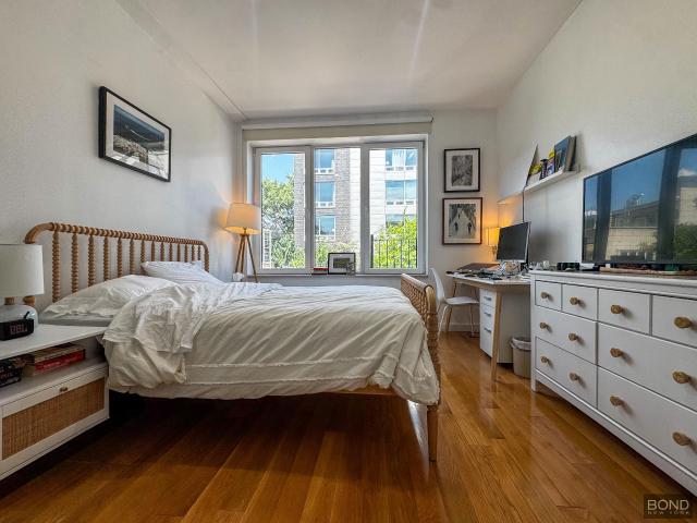 218 Withers Street 2B