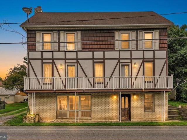 218 Tremont Rd, Pine Grove, PA 17963