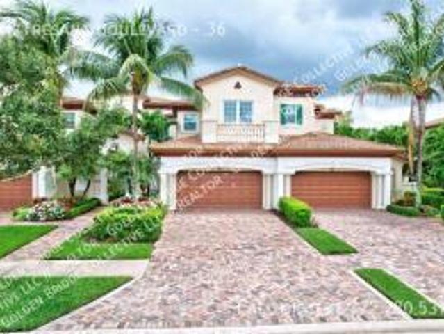 218 Tresana Boulevard, 2 beds, 2 full baths