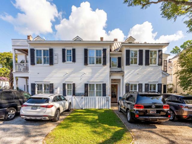 218 Venning Street Unit 3