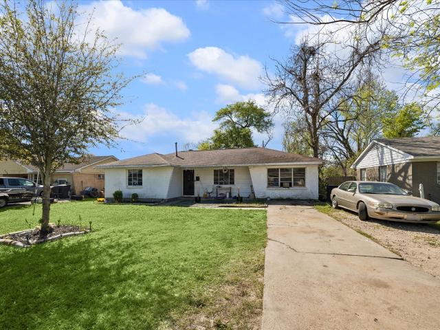 218 Victoria Dr, Houston, TX 77022 | MLS #28336 | Compass