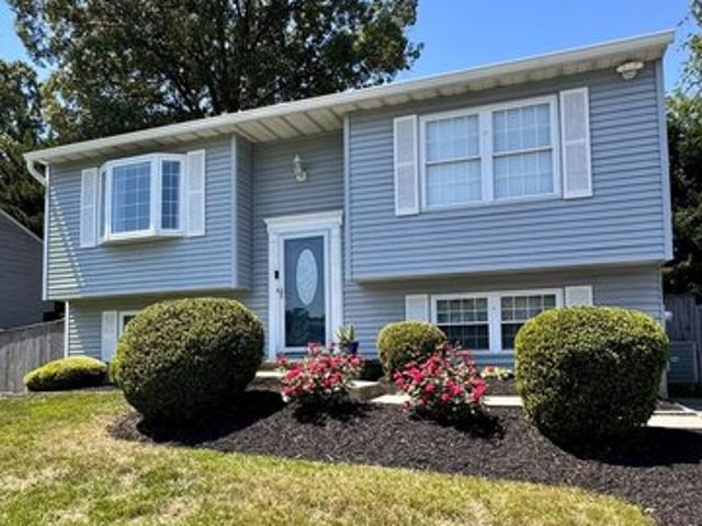 218 Virginia Ave, Pasadena, MD 21122