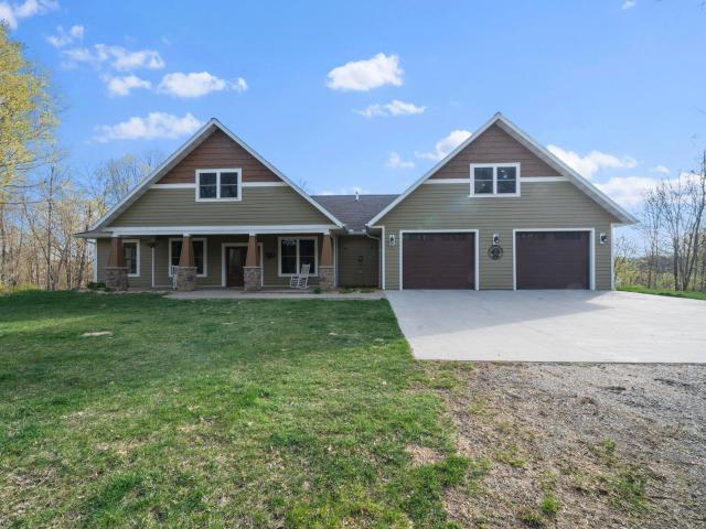 21945 County 38