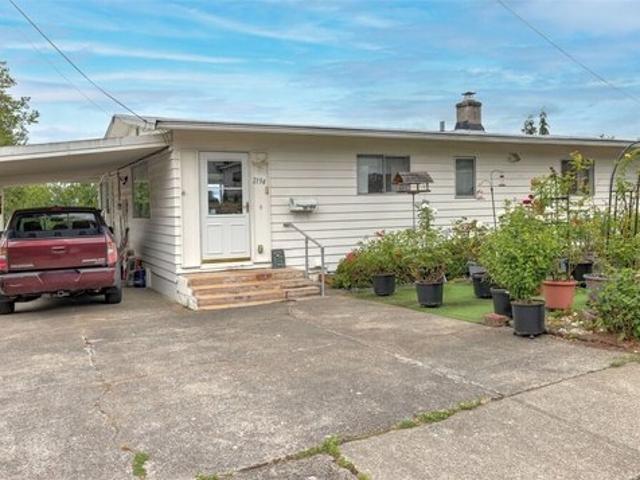 2194 NE 8th Pl, Renton, WA 98056