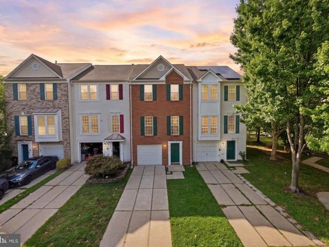 21954 Box Car Sq, Sterling, VA 20166