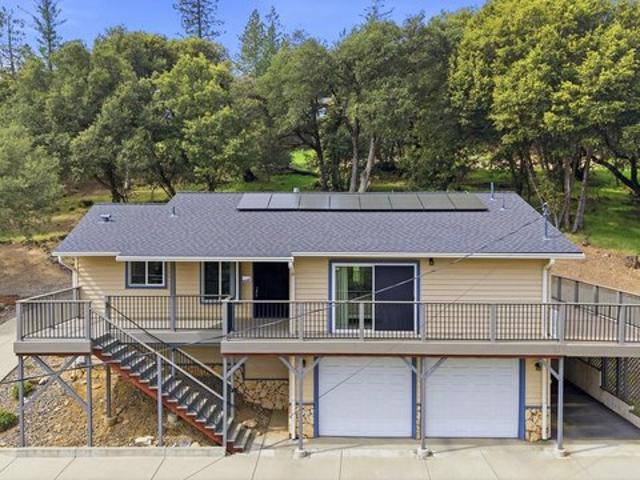 21955 Fallview Dr, Sonora, CA 95370