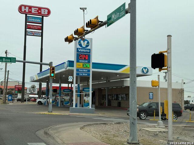 2195 E Main St