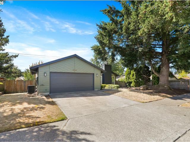21960 sw columbia cir