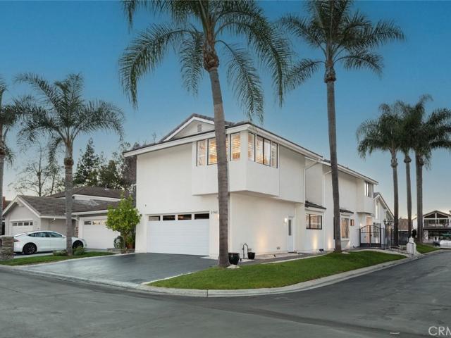 21961 Cayuga Ln, Lake Forest, CA 92630 | MLS #OC26033 | Compass