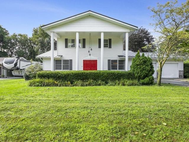 21964 Kimberly Dr, Goshen, IN 46526