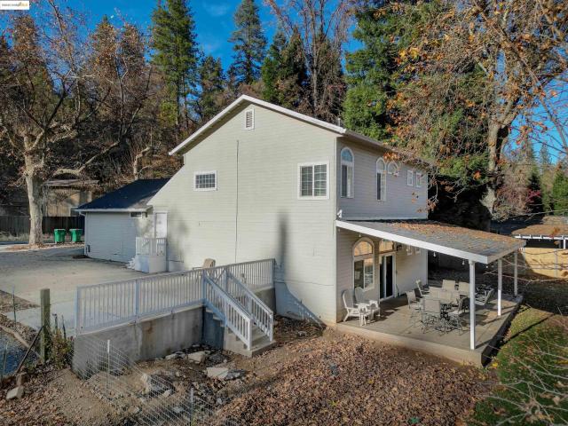 21965 Sawmill Flat Rd