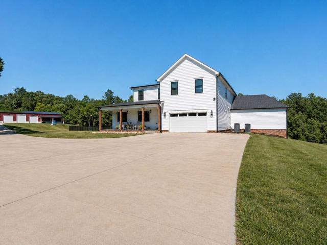2196 Stewart Dairy Road