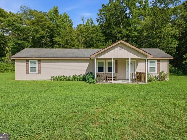 2197 Ridgeway Rd, Trion, GA 30753