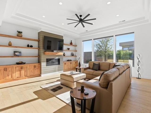 2197 W Reserve Cir, Saint George, UT 84770