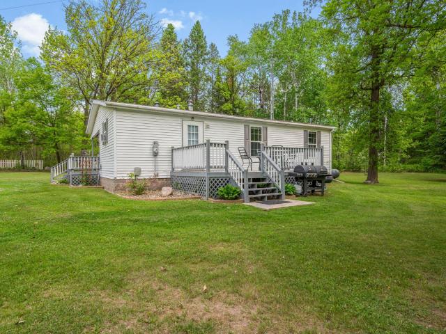 21982 Grouse Lane