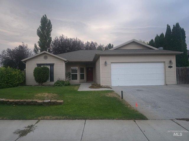 2198 Julie Ln, Twin Falls, ID 83301