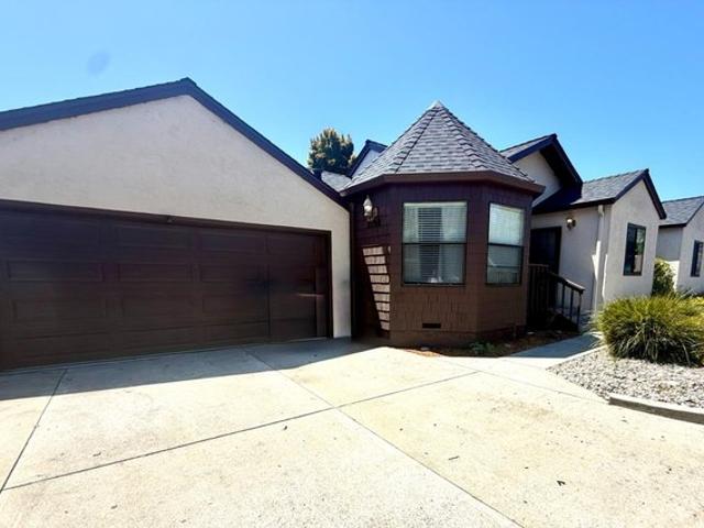 2198 Persimmon Ct, Santa Cruz, CA 95062