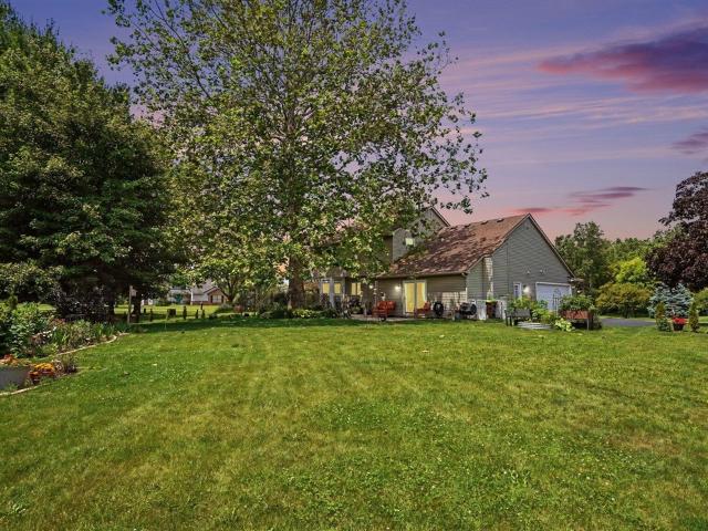 2199 Maple Park Dr