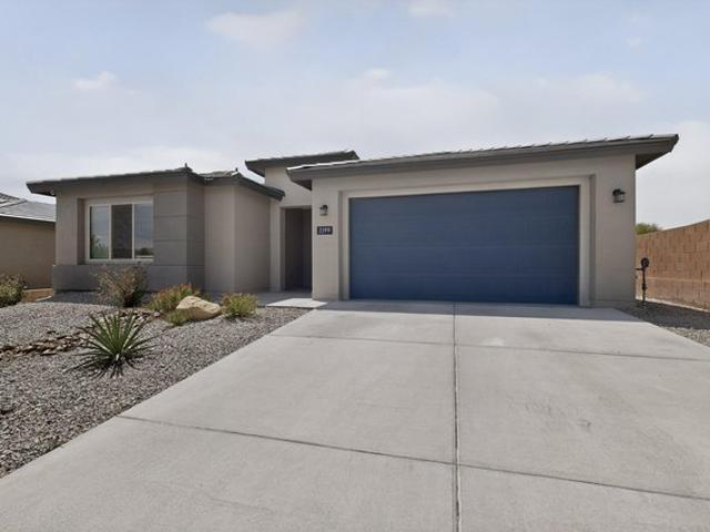 2199 Beckham Dr NE, Rio Rancho, NM 87144