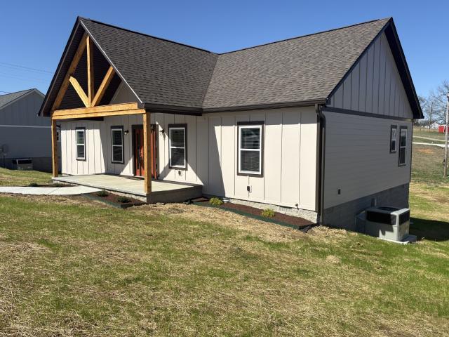 2199 Fincher Dr, Westmoreland, TN 37186 | MLS #3184 | Compass