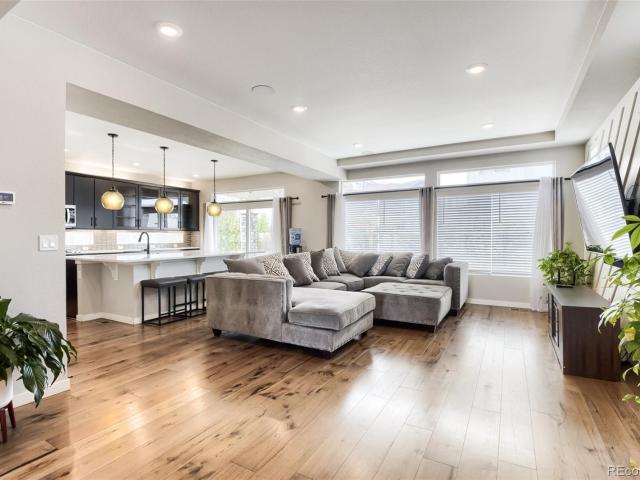 21900 E 46th Place