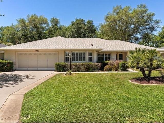 21905 King Alfred St, Leesburg, FL 34748