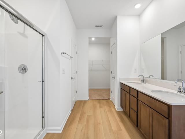 2190 Aviary Lane