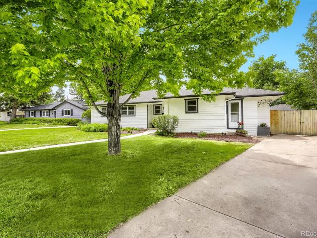 2190 E Eastman Avenue
