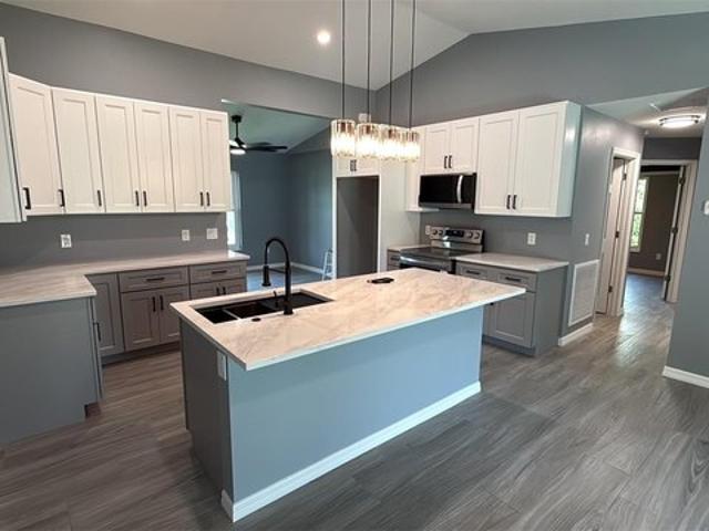 2190 Penguin Ln, North Port, FL 34286