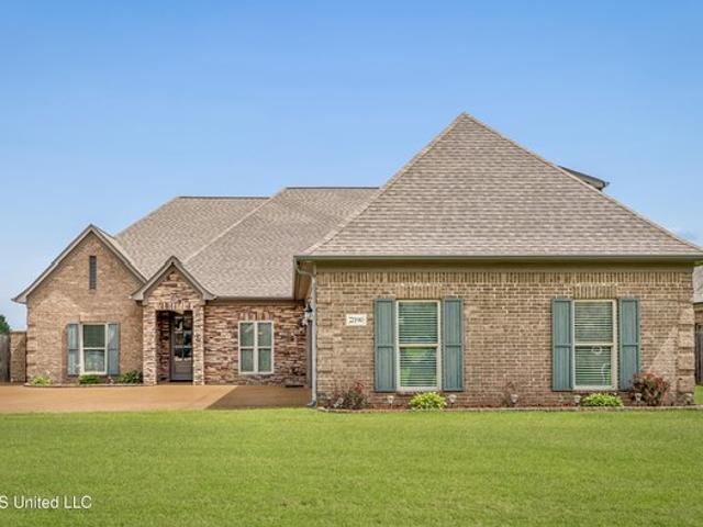 2190 Redbud Cv, Southaven, MS 38672