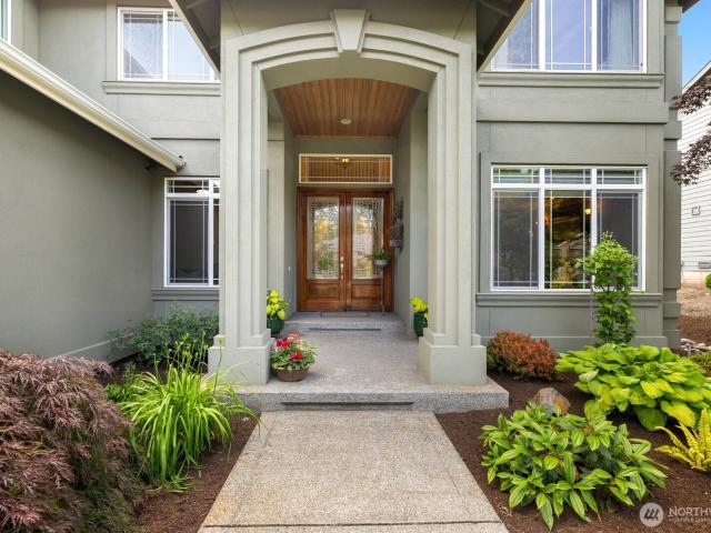 2190 th Street E