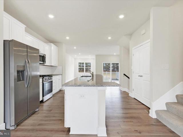 2190 Winterberry Lane