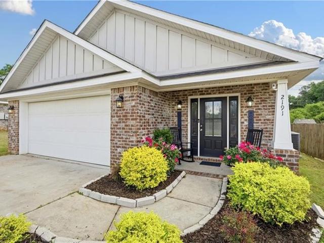 2191 Liberty Dr E, Mobile, AL 36608